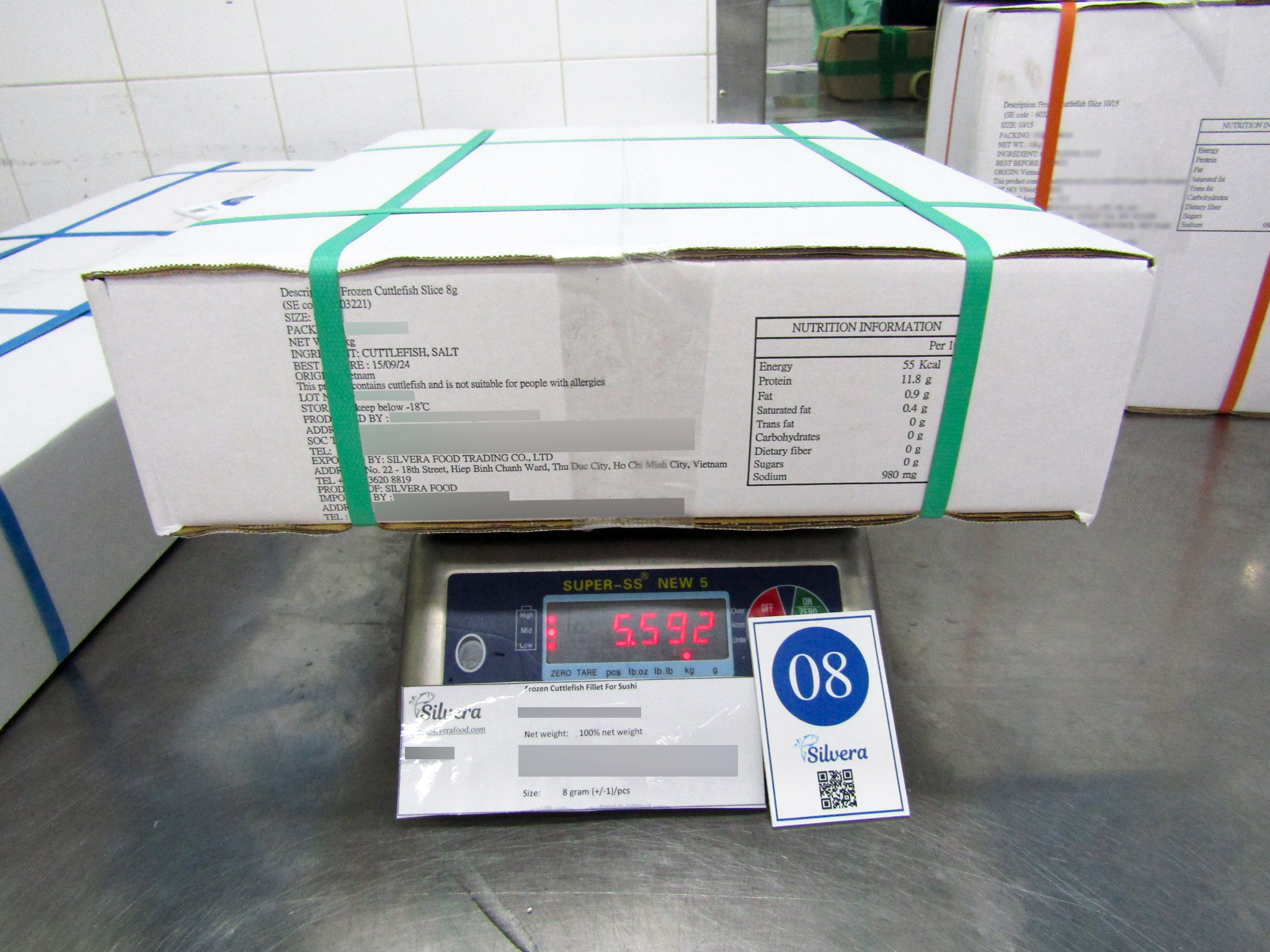 Departure of the cuttlefish slices for sushi to Hong Kong